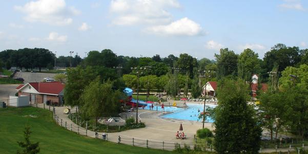 A Deep Dive Into the Peoria Area Swimming Pools