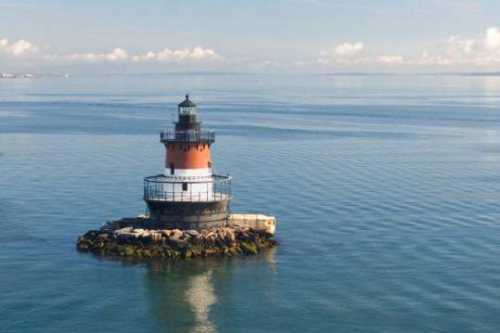 Rhode Island Lighthouses Newport Harbor Lighthouse And Nearby