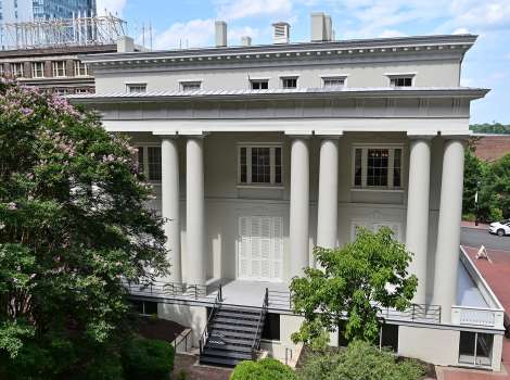 white house altrincham