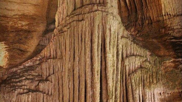 miracle pool underground cave