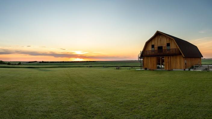 Prairie View Barn
