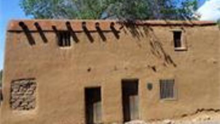 oldest house in the world still in use