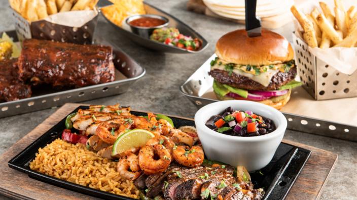 chilis restaurant coloring pages