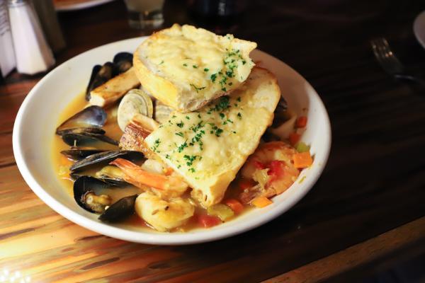 Best OBX Restaurants & Bars