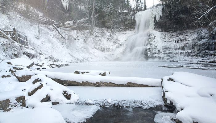 Bucket List Hikes in Virginia - Virginia Is For Lovers