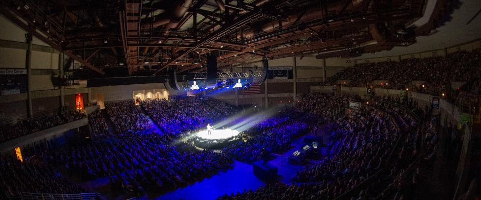 Nate Bargatze Breaks Records at Mayo Civic Center with Sold-Out Comedy Show