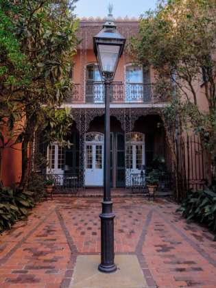 Royal Street | New Orleans Streets to Visit