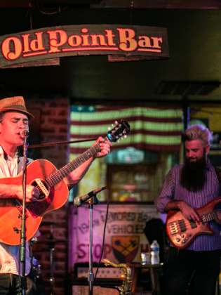 Algiers Neighborhood Guide