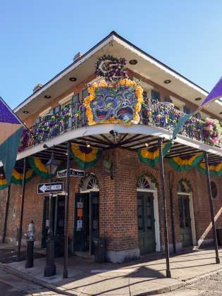 LGBTQ French Quarter Bar Crawl | 6 Iconic Bars to Visit