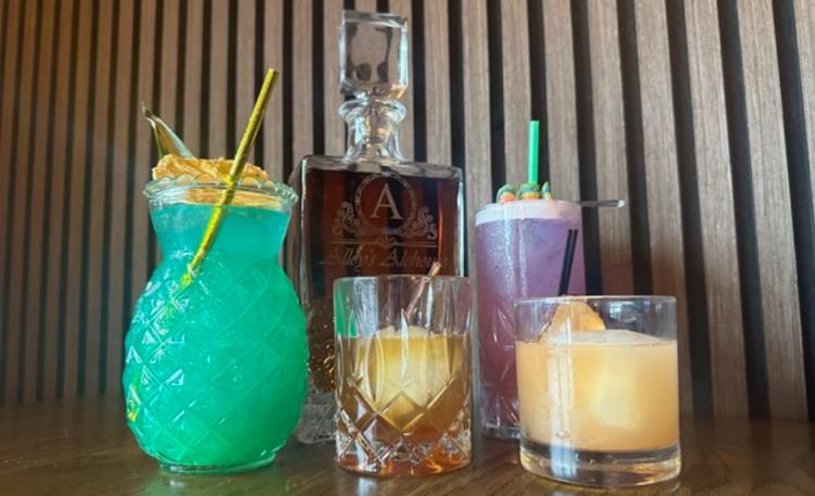 Pinheads Entertainment in Brownsburg, IN | Luxury Arcade