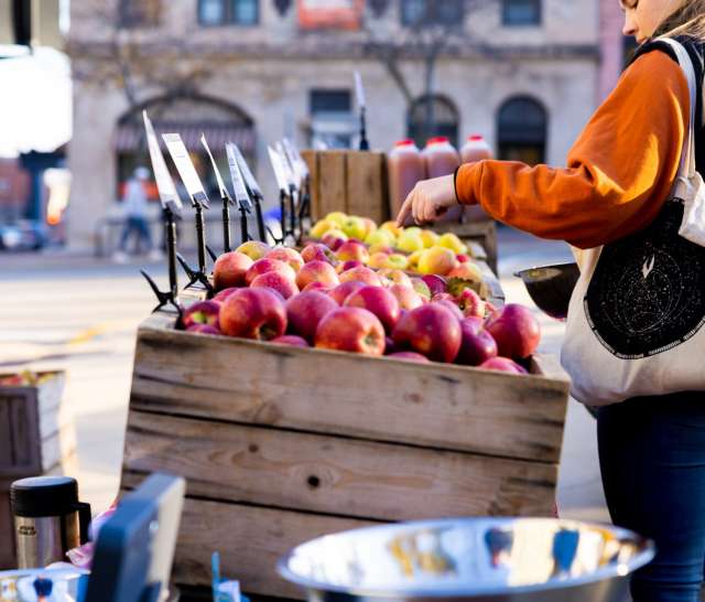 Madison's Culinary Scene | Award-Winning Restaurants & Drinks