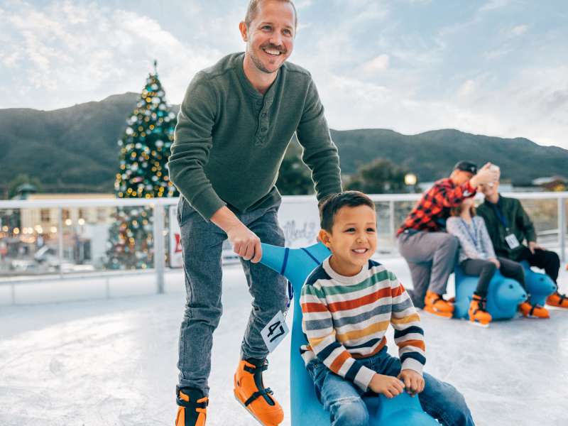 Temecula Chilled & Holiday Events | Christmas Lights & Dining