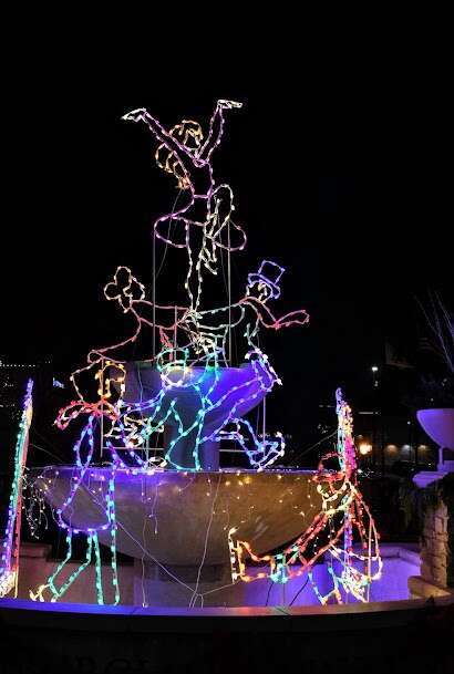 Free Things To Do in DuPage County | Holidays & Festivals