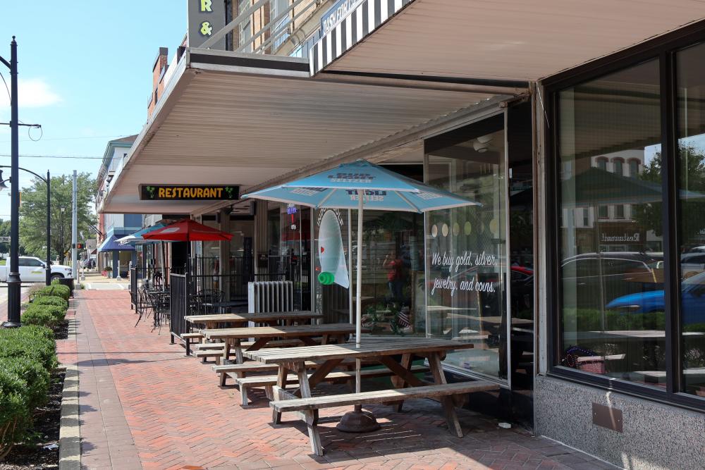 Where to Dine Outside in Decatur County