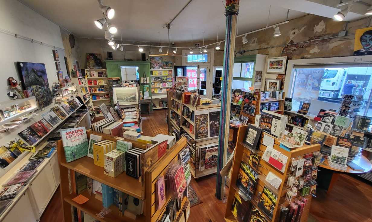 Frenchmen Art and Books