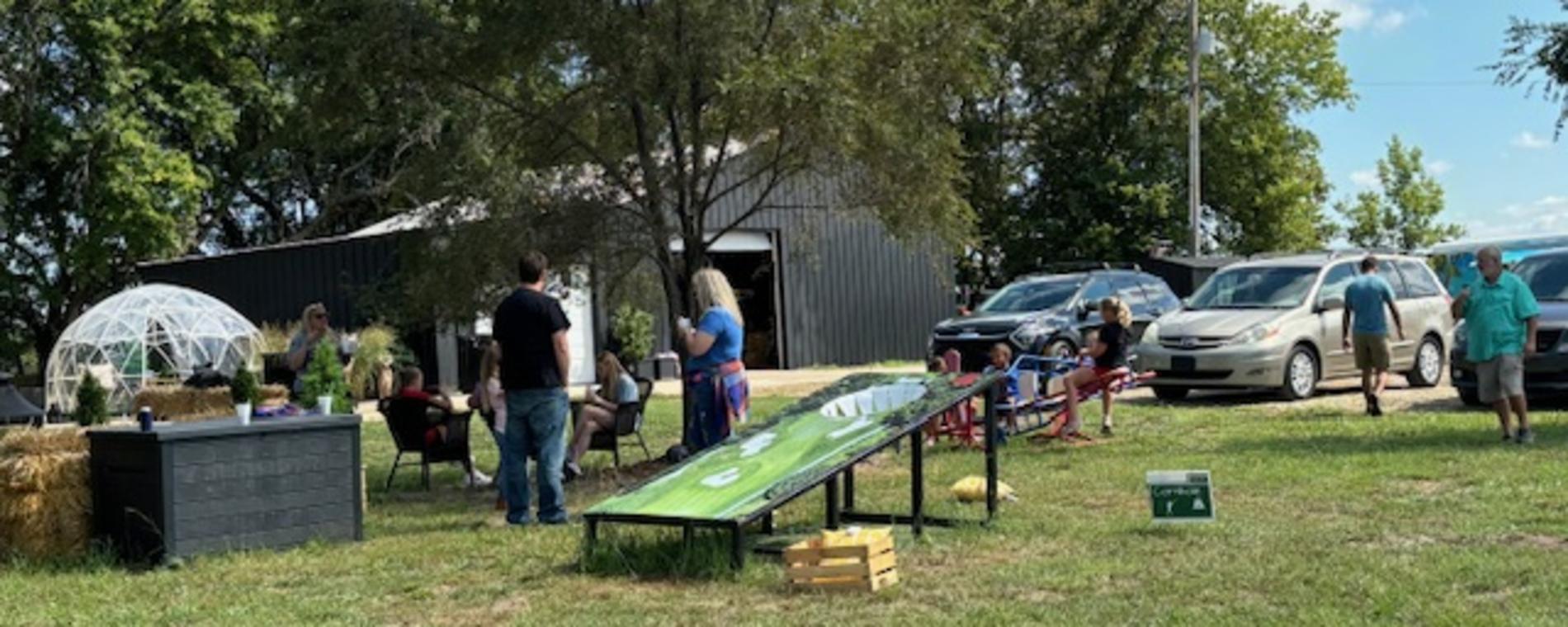 Mega Pines Mini Golf