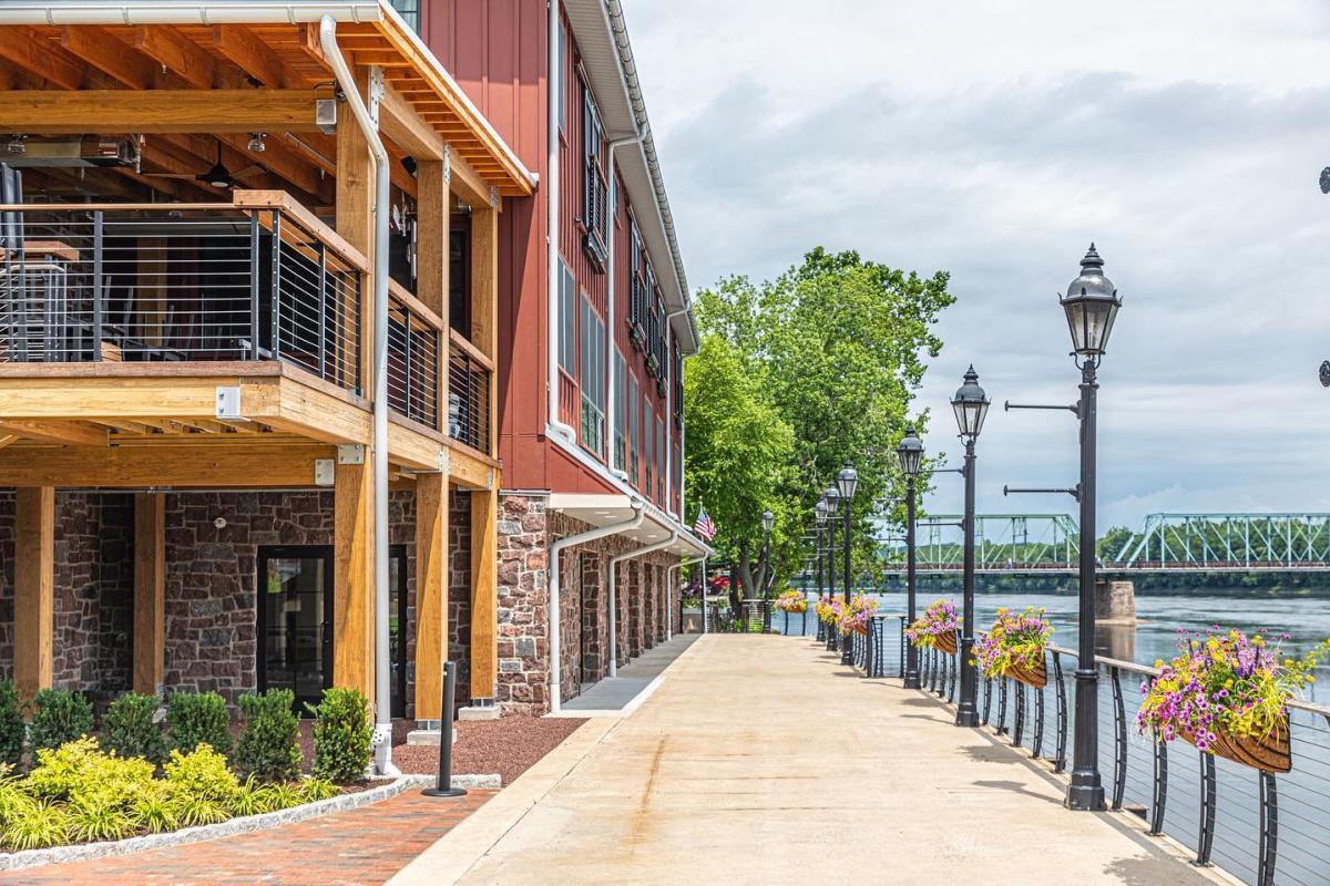 Dining Options in New Hope