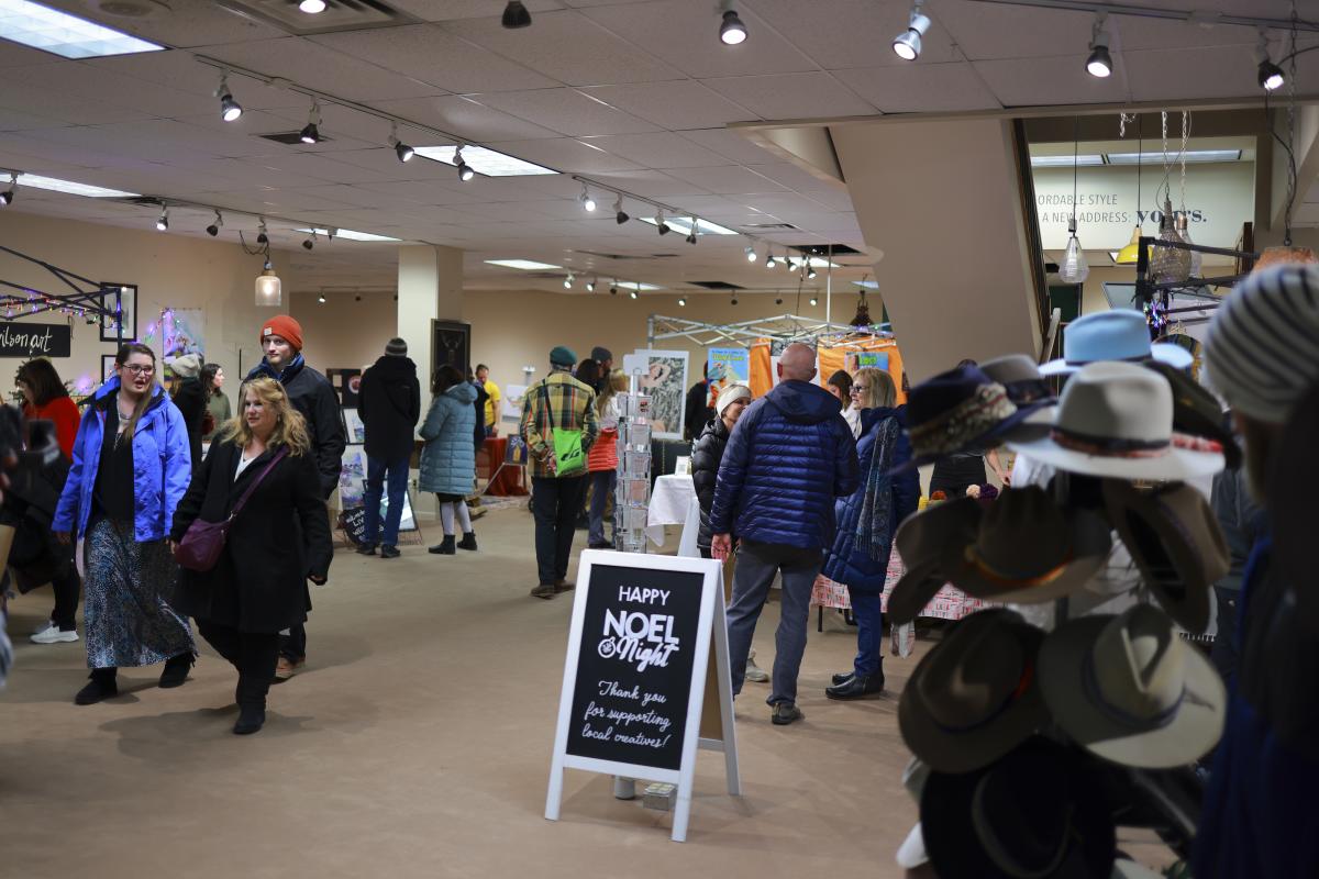 Durango Noel Night: Holiday Lights, Shopping & Fun