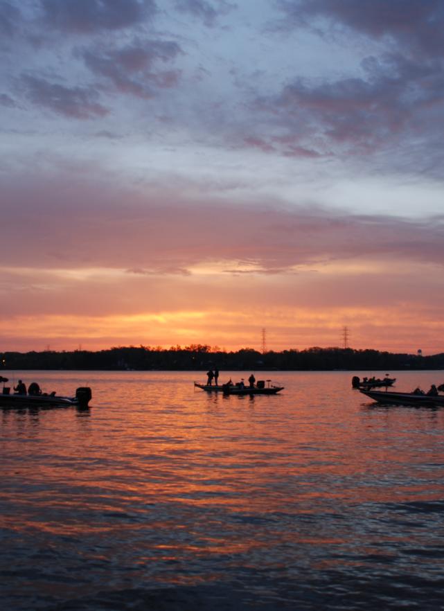 Lake Norman Water Activities | Boating, Jet Skiing & Fishing