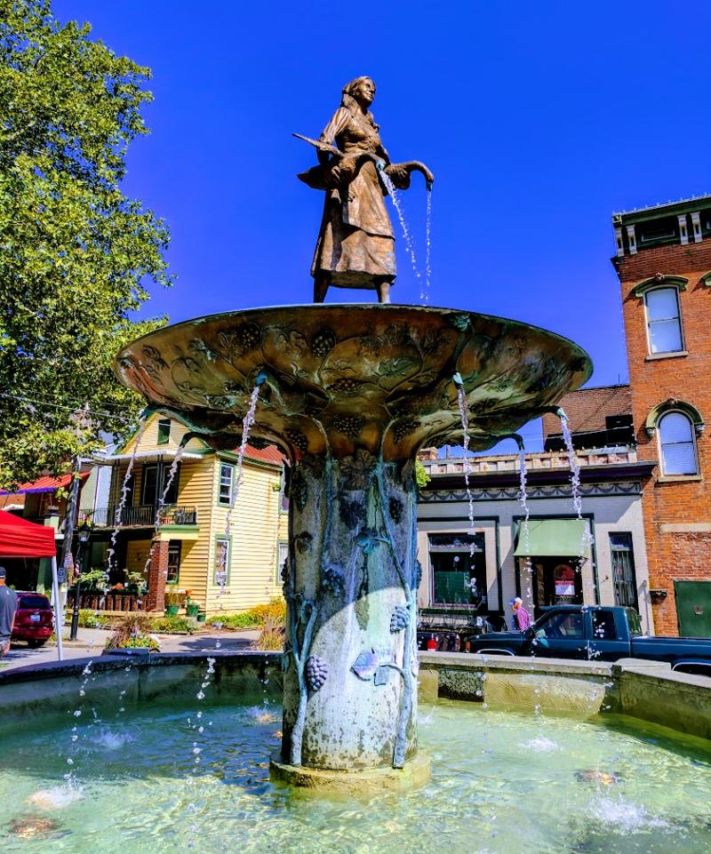 Visit Mainstrasse Village in Covington, Kentucky | Visit Cincy