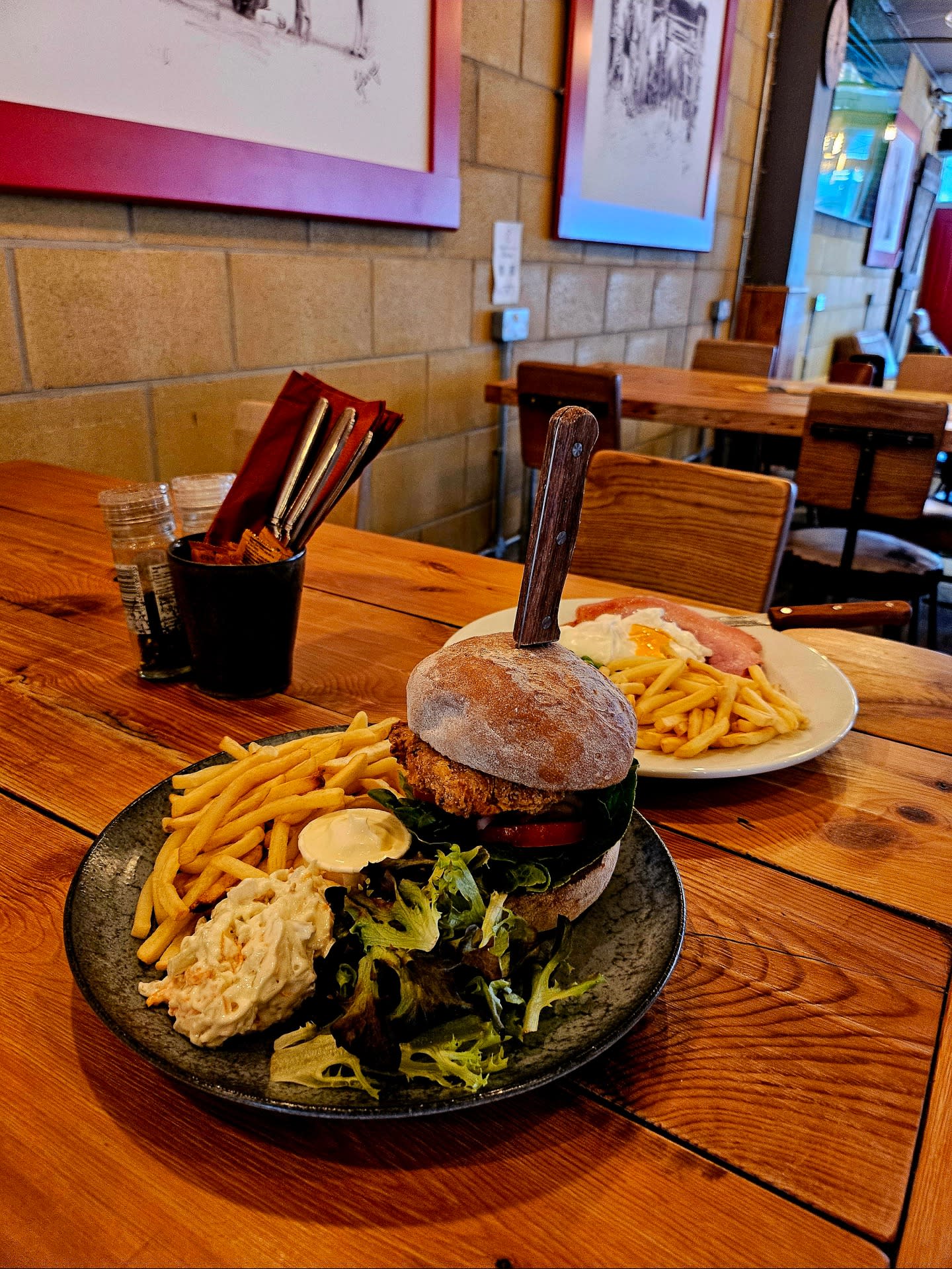 Pub stops by bike in the New Forest