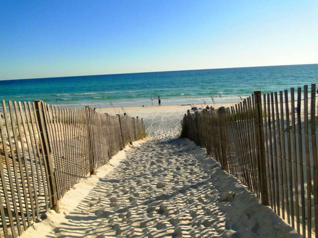 Seaside, Florida in Pictures: A Walkable Town in South Walton