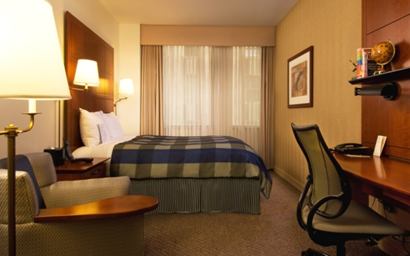 Club Quarters Hotel, Central Loop Chicago | Choose Chicago