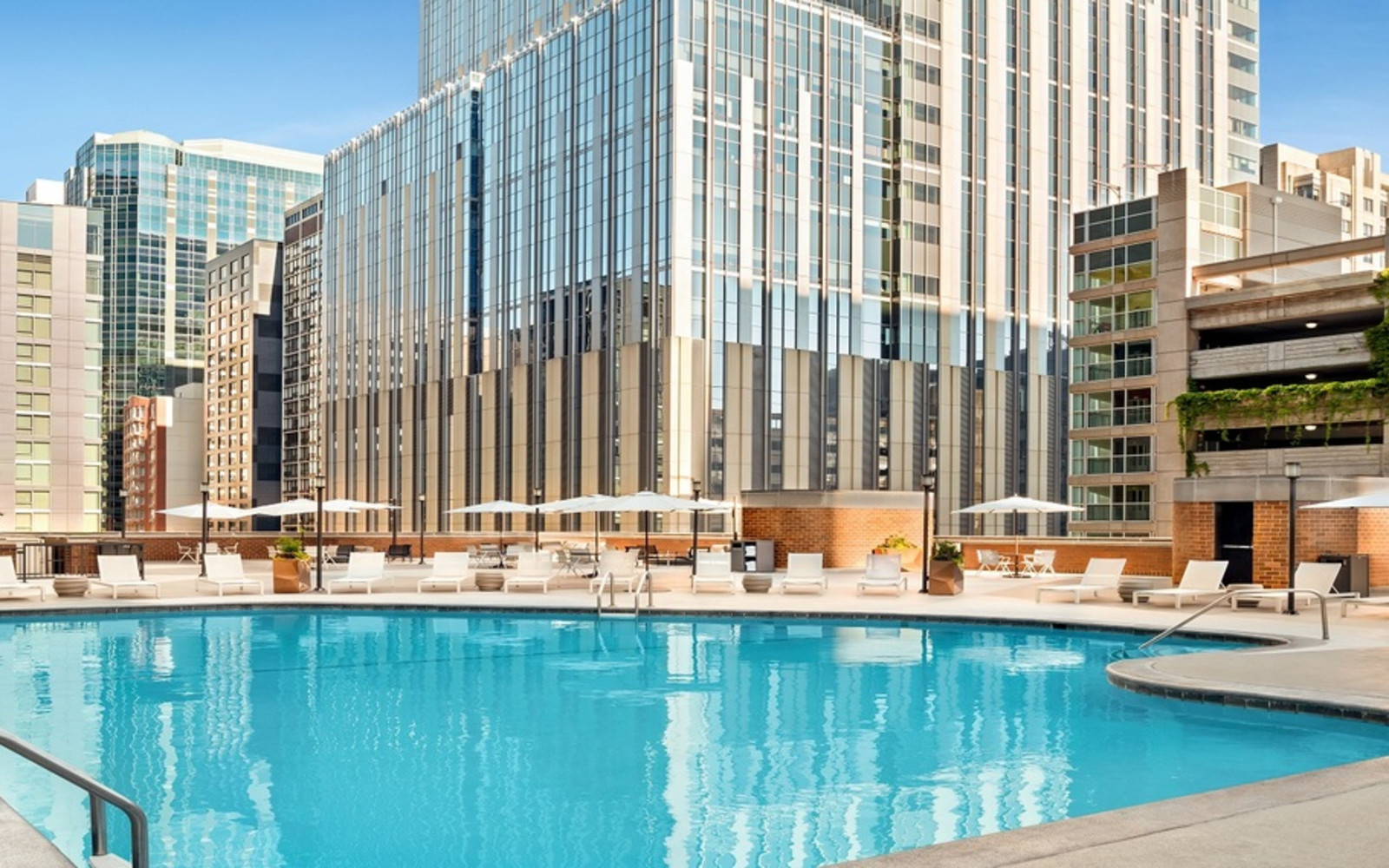 DoubleTree by Hilton Hotel Chicago - Magnificent Mile | Choose Chicago