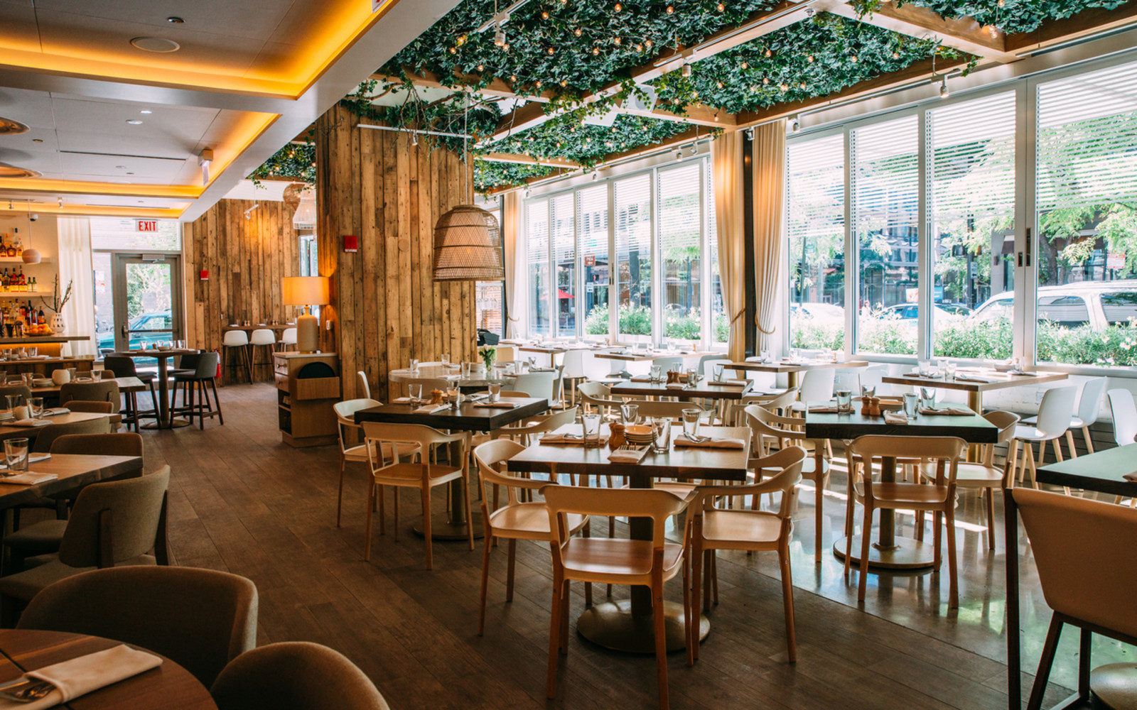 Ema | Choose Chicago