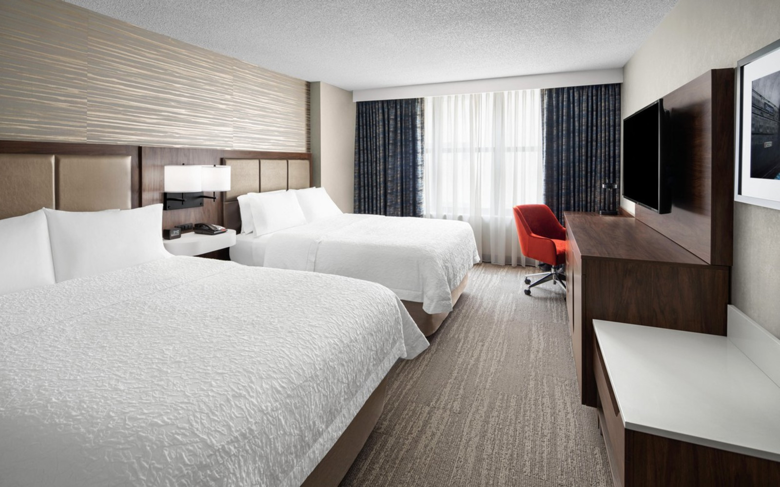 Hampton Inn & Suites Chicago-Downtown | Choose Chicago