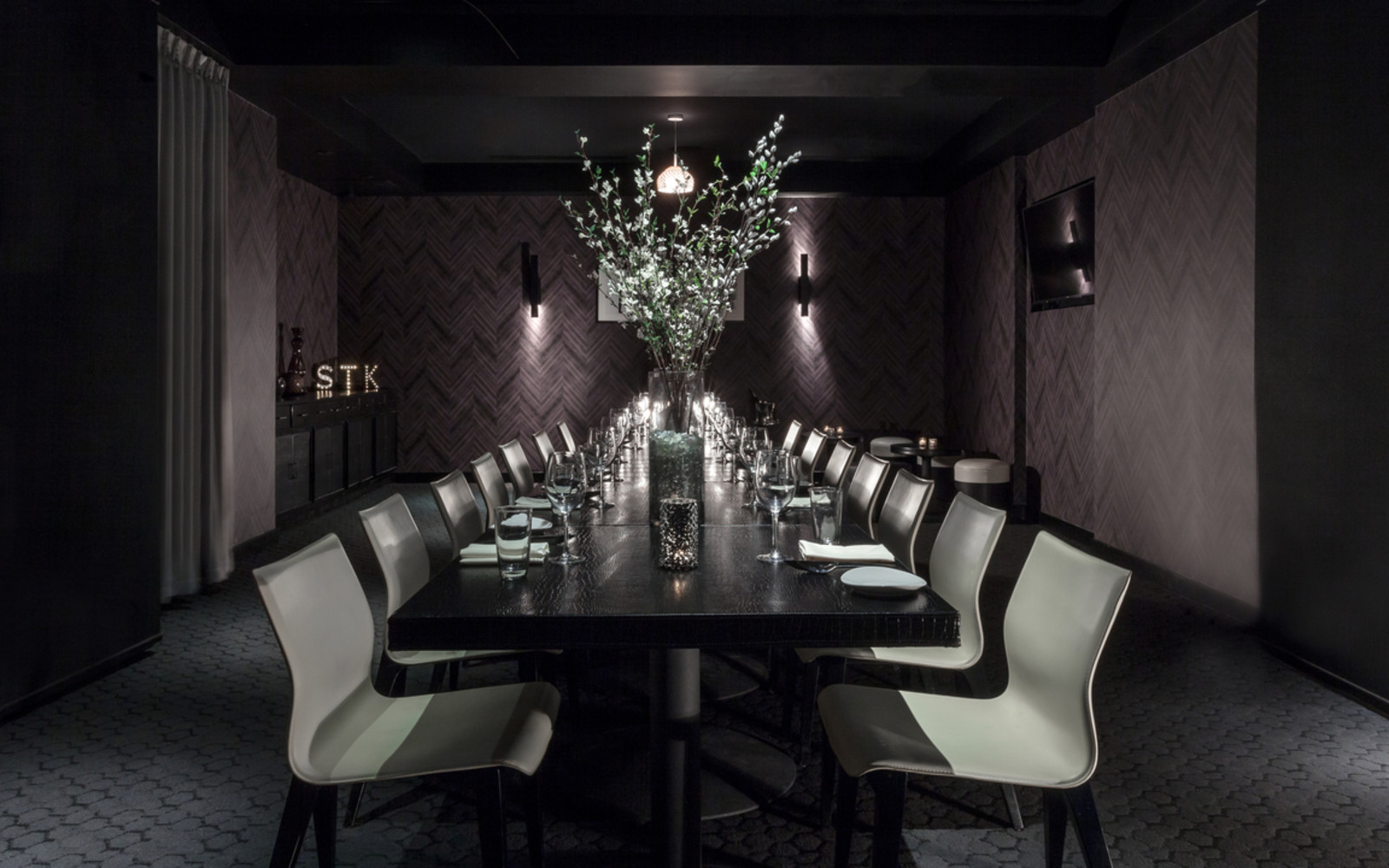 STK Steakhouse | Choose Chicago