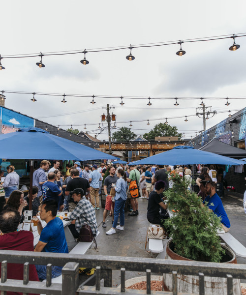 Logan Square - Chicago Neighborhoods | Choose Chicago