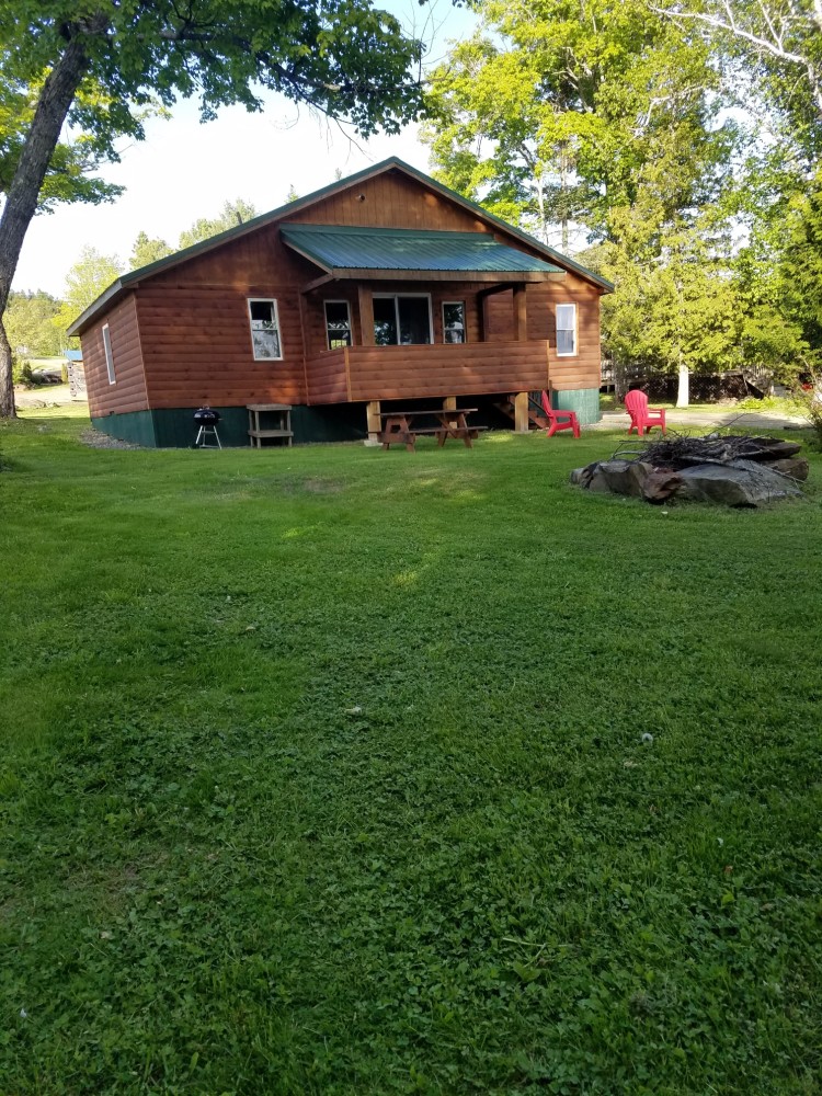 Lyons Lakeside Cabins | Visit Maine
