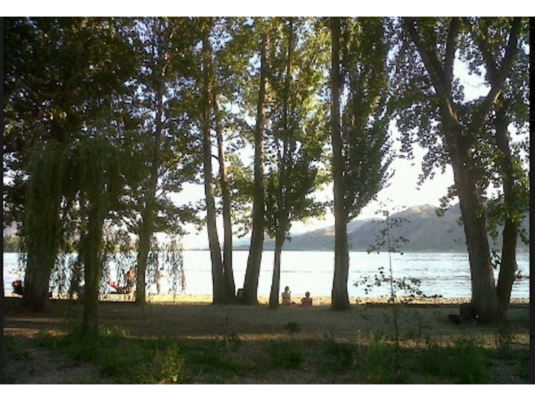 Brookvale Holiday Resort | Travel British Columbia