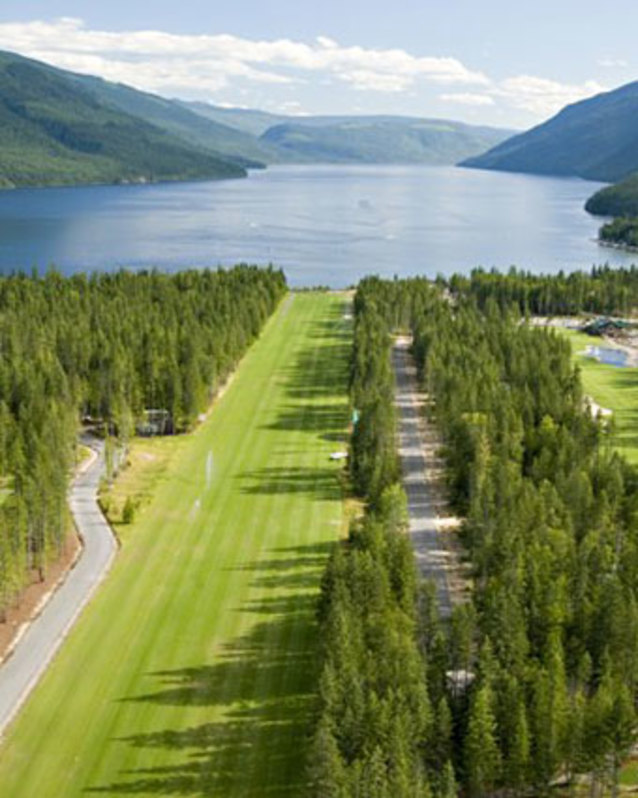 Mabel Lake Resort & Marina | Travel British Columbia