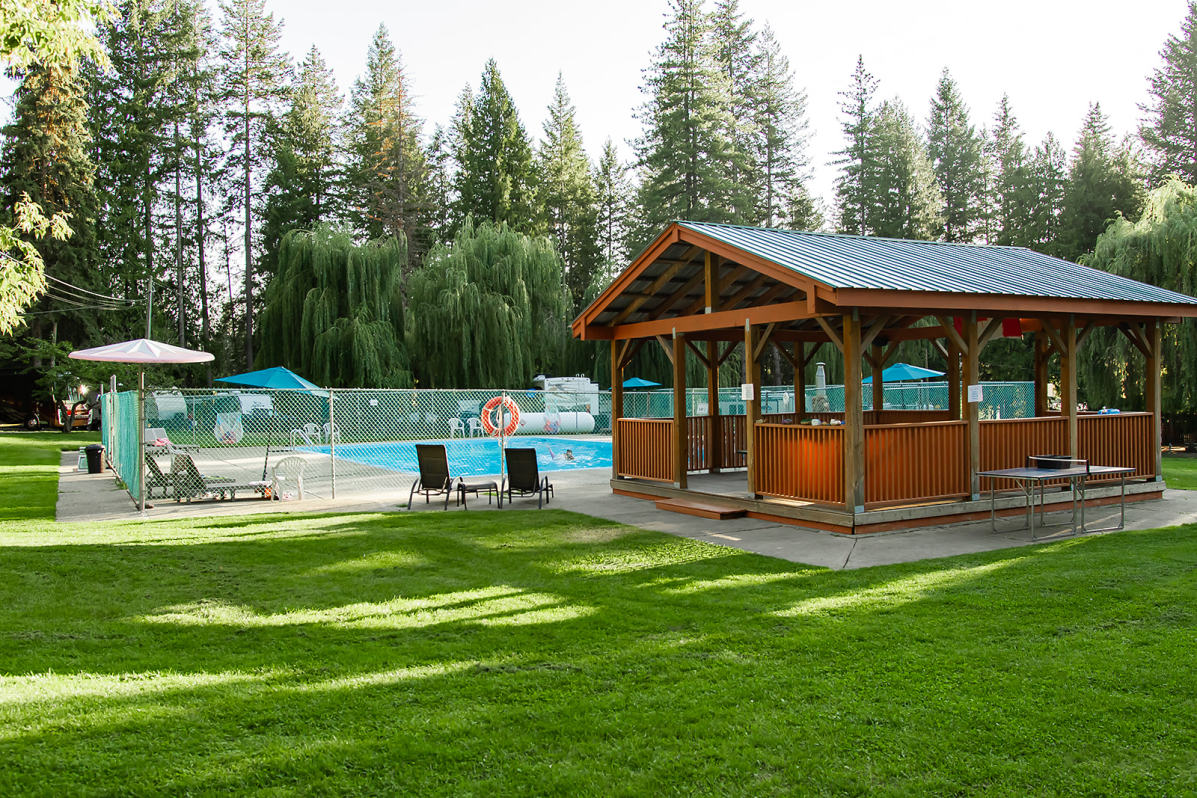 Whispering Pines RV Resort | Travel British Columbia