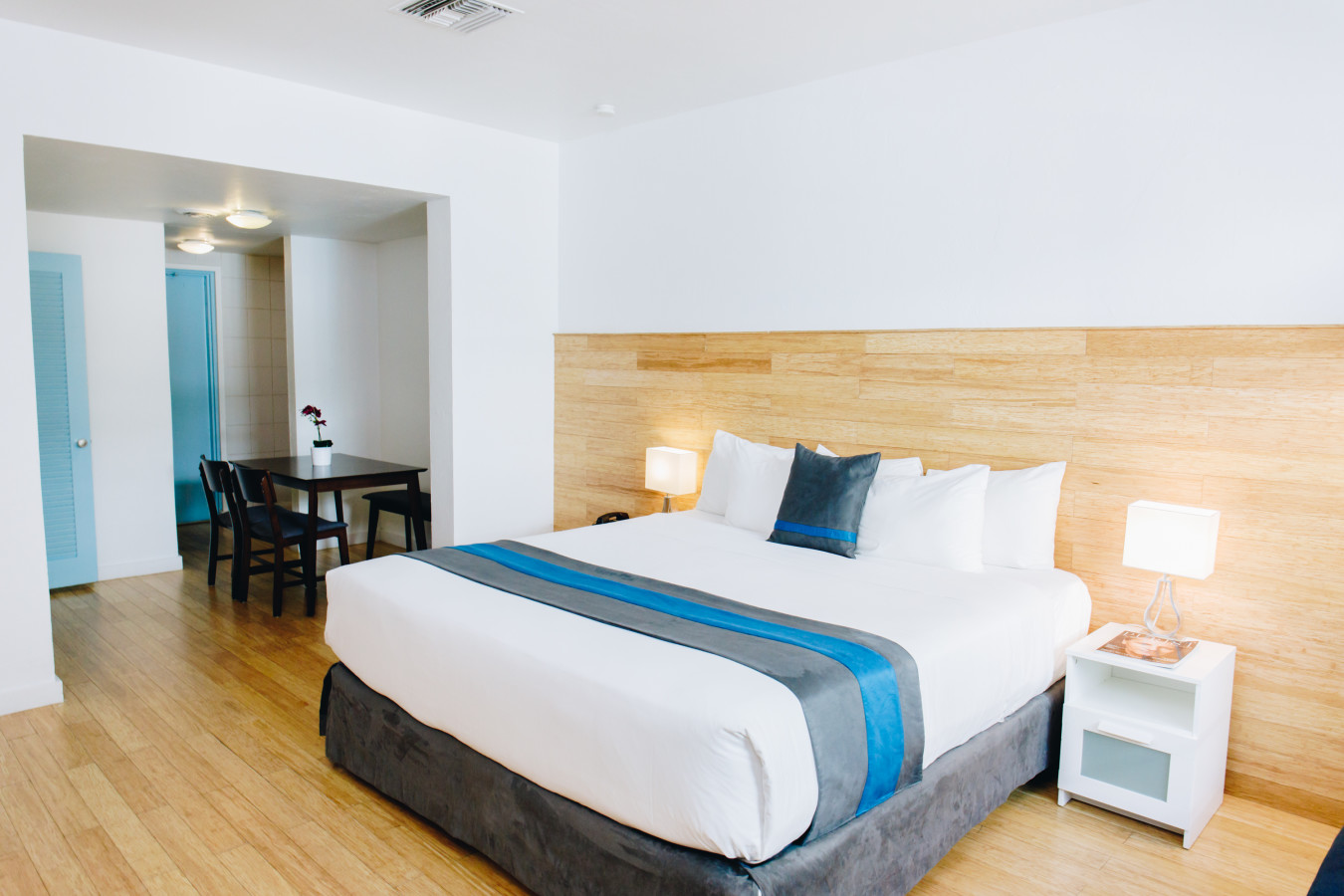 Aqua Hotel & Suites | Greater Miami & Miami Beach