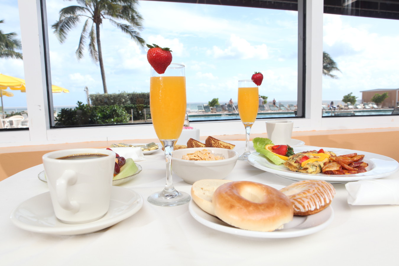 Ramada Plaza Marco Polo Beach Resort | Greater Miami & Miami Beach