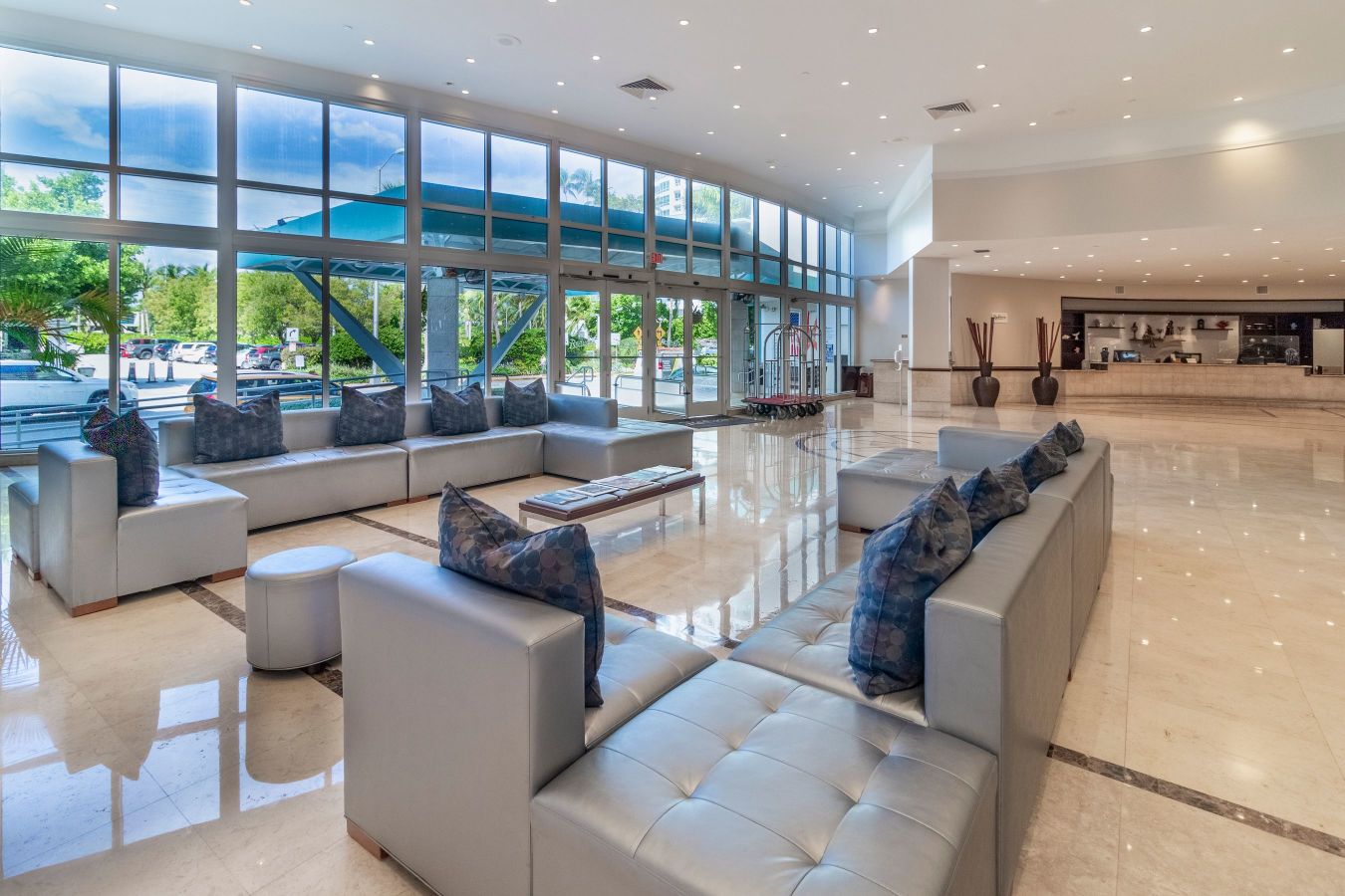 Radisson Resort Miami Beach | Greater Miami & Miami Beach