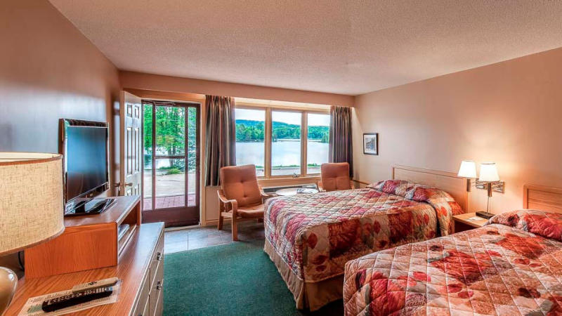 Blue Spruce Resort - Discover Muskoka: Plan Your Trip