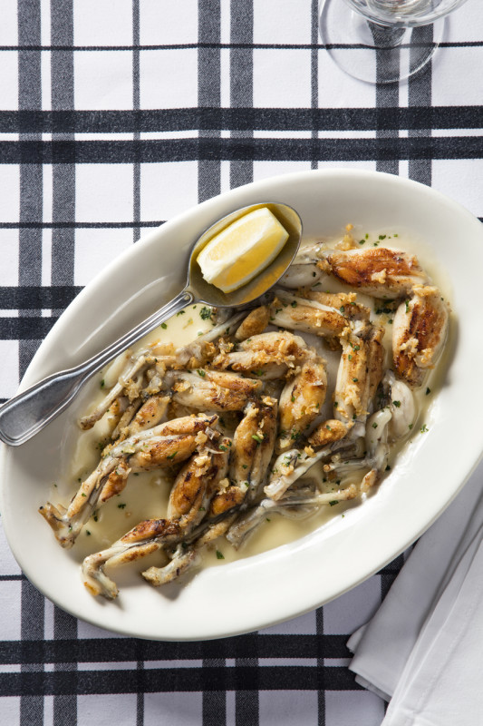 Hugo's Frog Bar | Choose Chicago