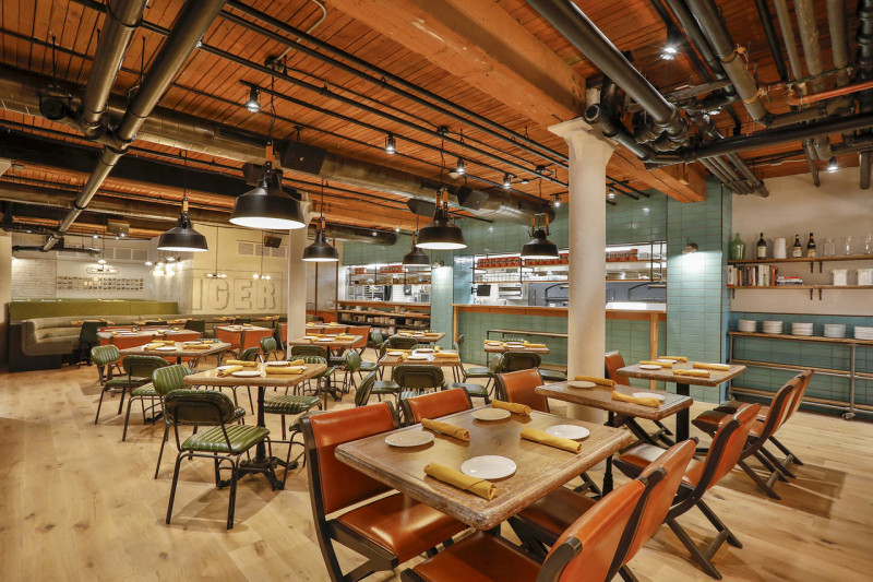 Roberts Pizza and Dough Company | Choose Chicago