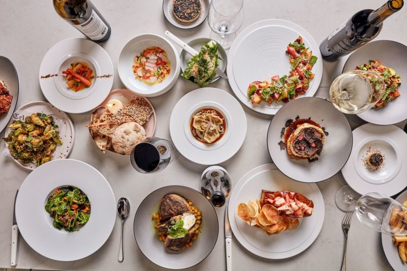 Adorn Bar & Restaurant | Choose Chicago