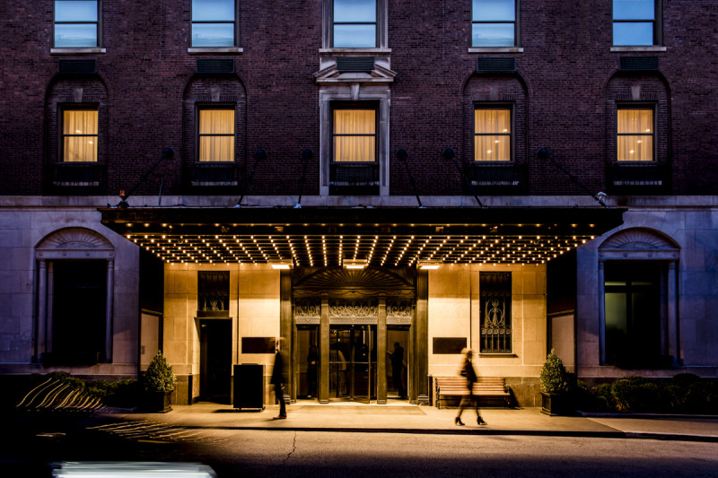 Ambassador Chicago | Choose Chicago