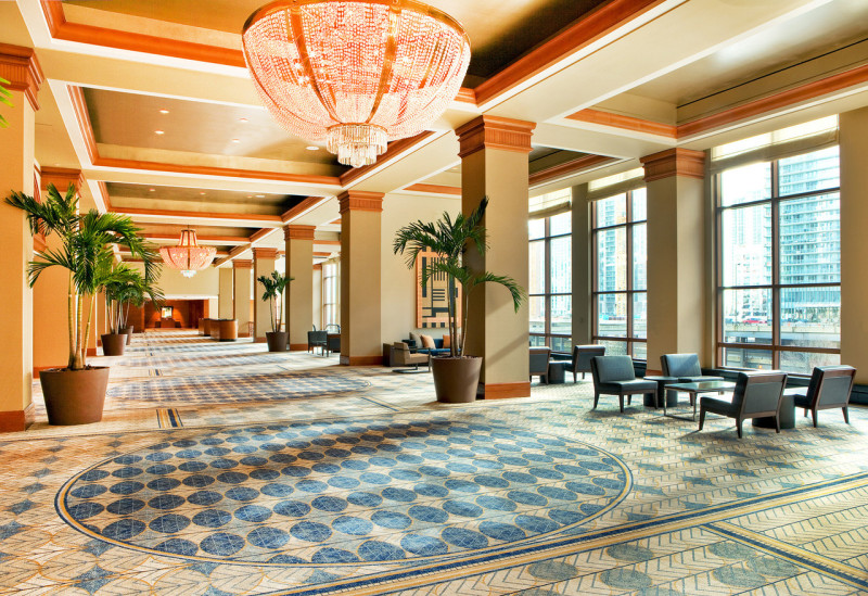 Sheraton Grand Chicago Riverwalk | Choose Chicago