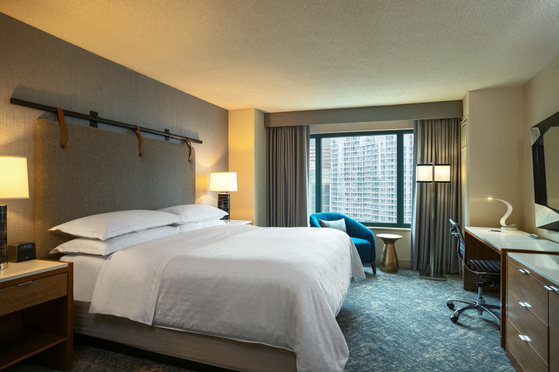 Sheraton Grand Chicago Riverwalk | Choose Chicago