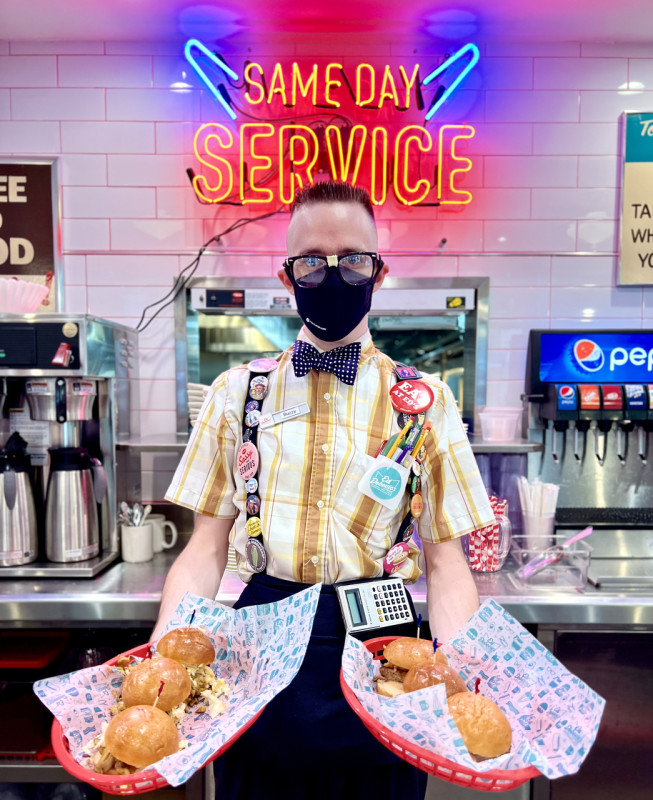 Ed Debevic's | Choose Chicago