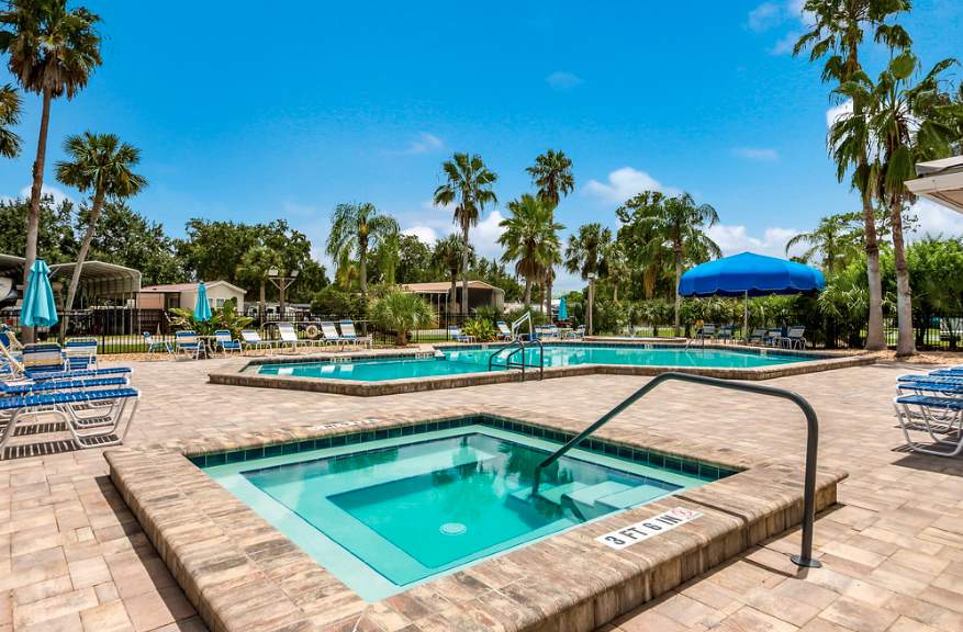 Encore Crystal Isles RV Resort in Crystal River | VISIT FLORIDA