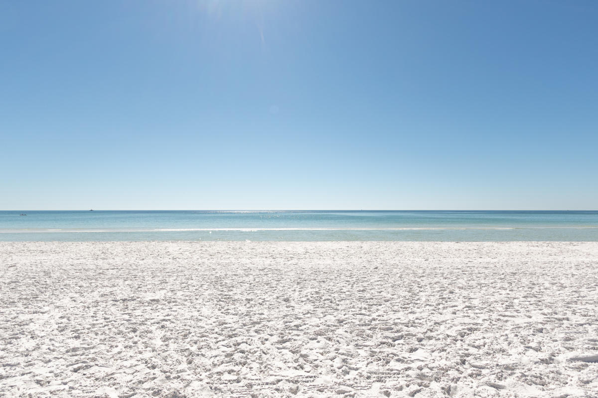 Beachside Inn in Destin | VISIT FLORIDA