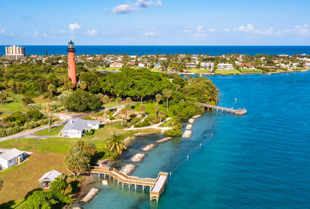 Jupiter Lighthouse Park Head To Jupiter For A Galactic Getaway